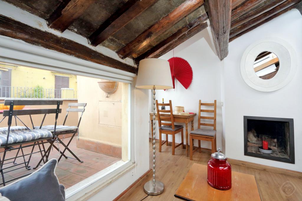 Trevi Fountain III Apartment Rome | Trevi Fountain Area